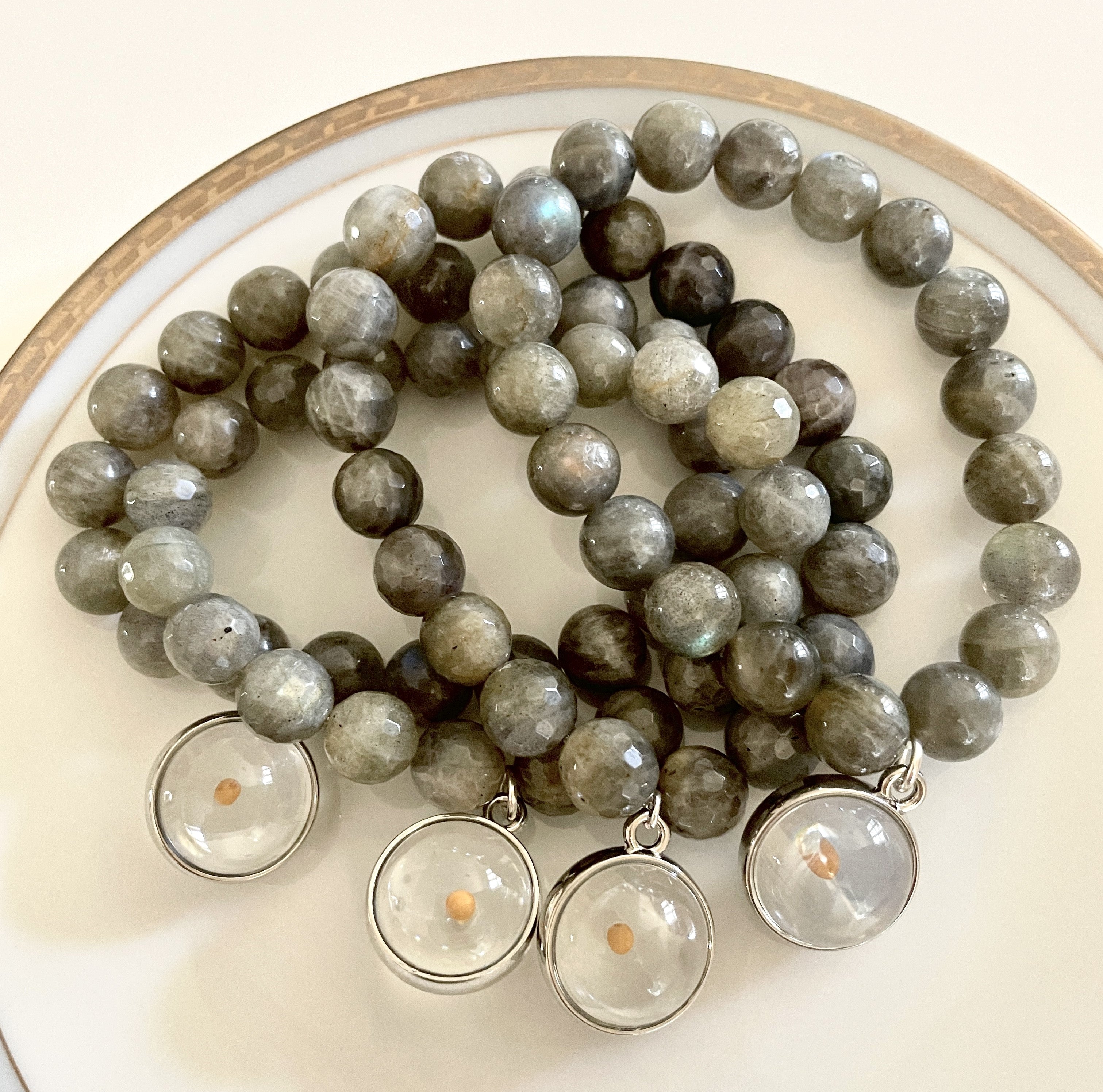 Vintage Style Charms – Poppy and Jewel